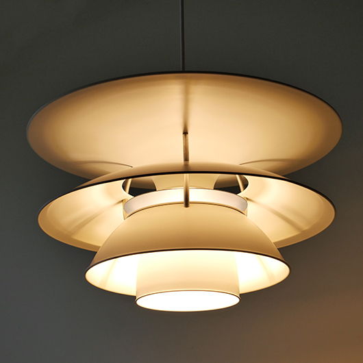 Poul Henningsen / PH5-4 1/2 | こまものと北欧家具の店Salut（サリュ）：鎌倉にあるヴィンテージの北欧家具を扱うお店